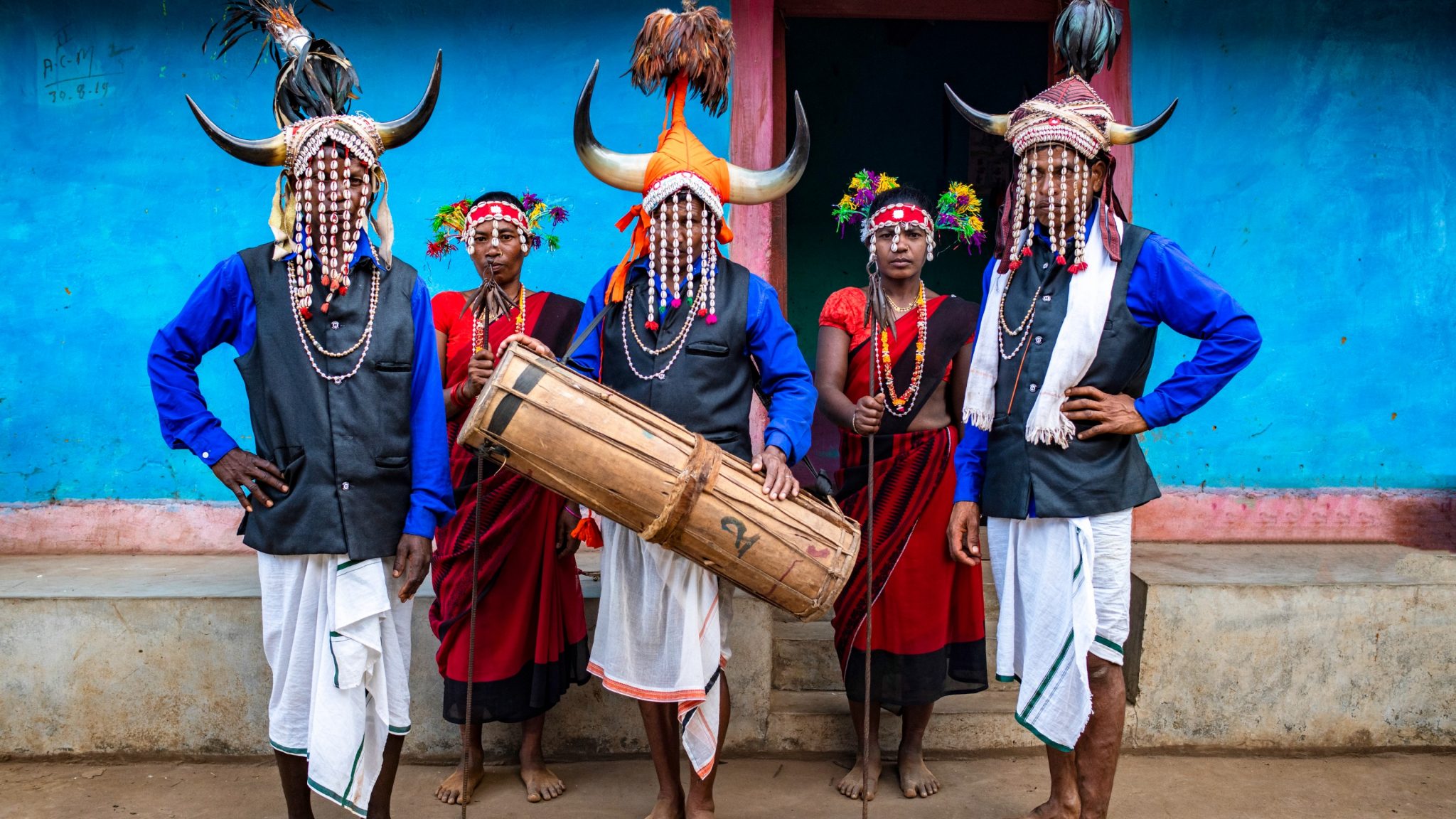 Lessons For The Modern Society From The Bison-Horn Maria Tribe ...